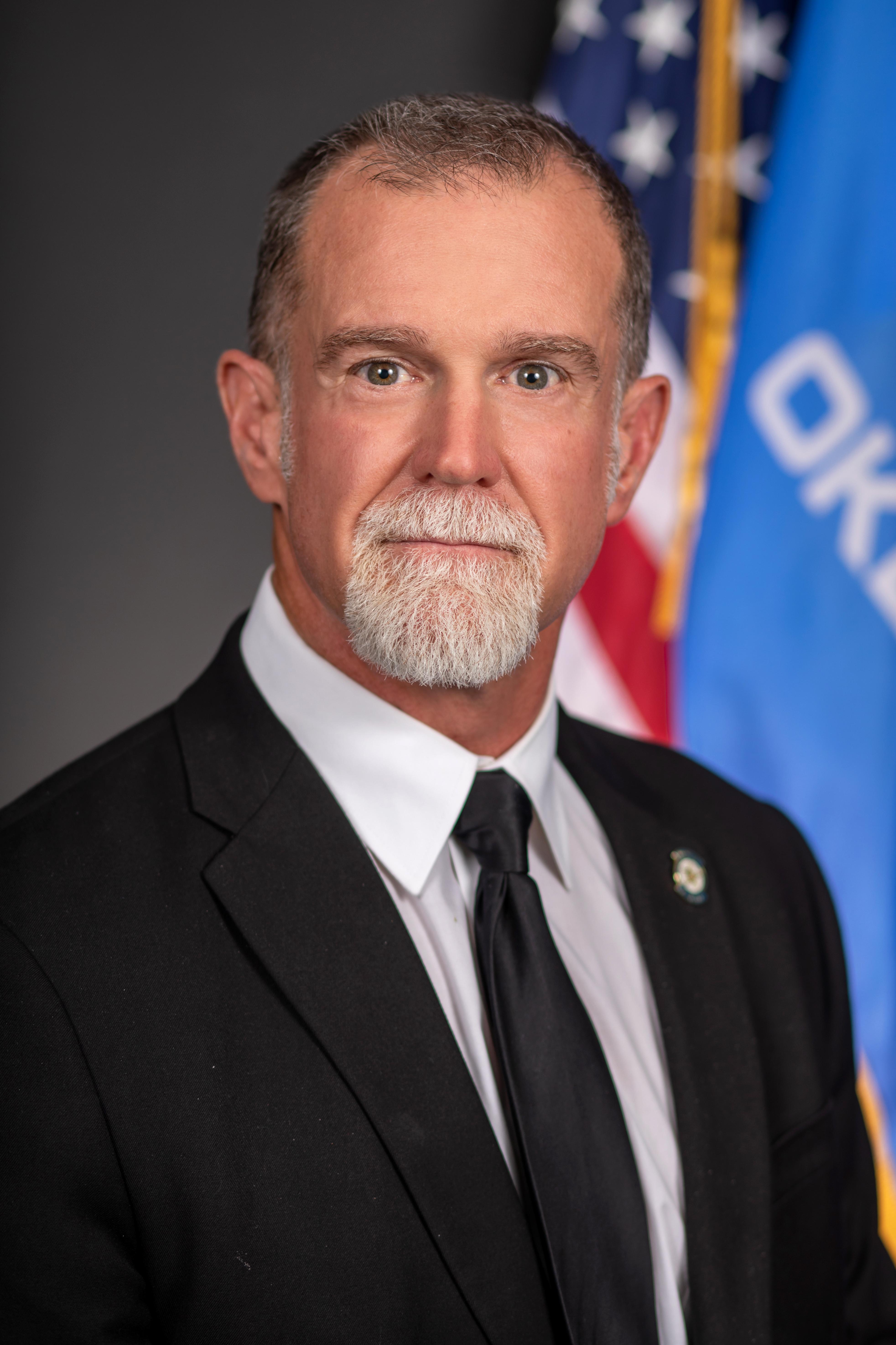 contact Senator Warren Hamilton of Oklahoma